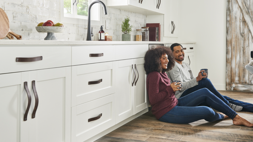 Wolf Endeavor Cabinets | Full Access Kitchen Cabinets