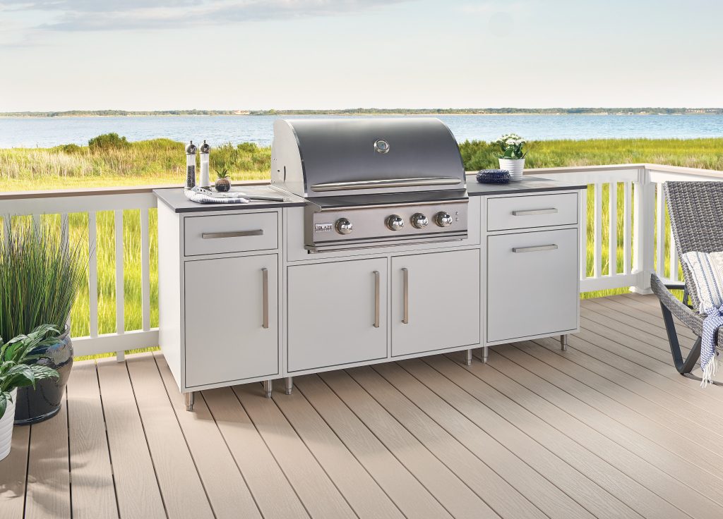 Incorporate Cabinetry in Your Outdoor Space | Wolf Home Products