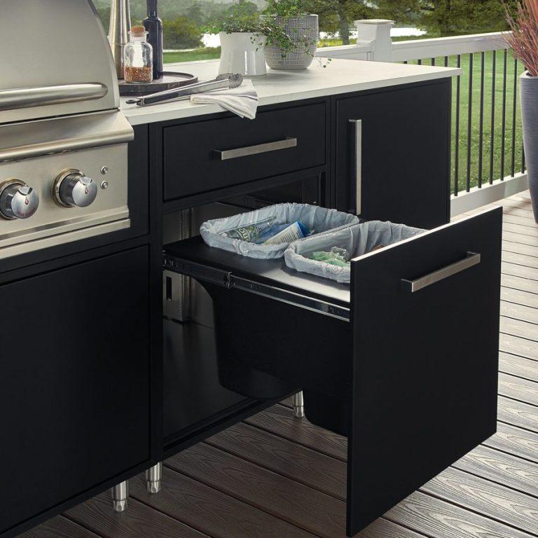 Aluminum Outdoor Cabinetry | Wolf Home Products