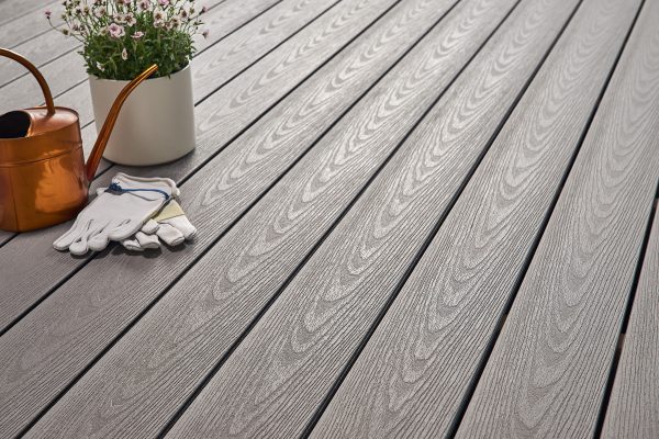 Composite Outdoor Decking Materials | Wolf Home Products